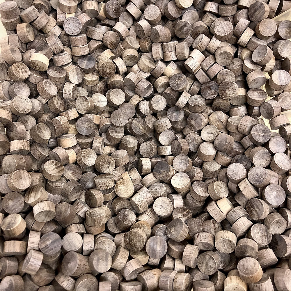 Walnut Flat End Grain Plugs – Plugit Wood